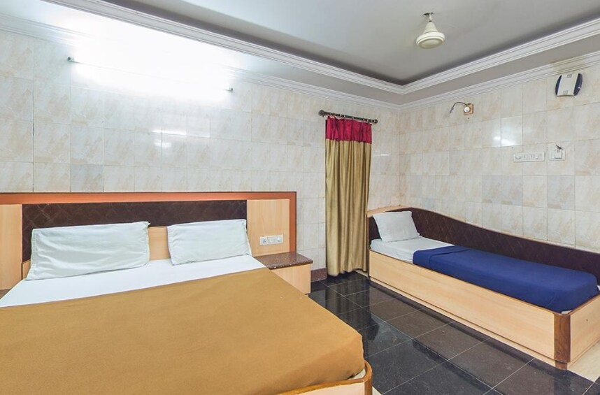 SVR Group Of Hotels | Rooms